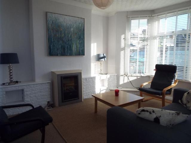 4 bedroom terraced house to rent
