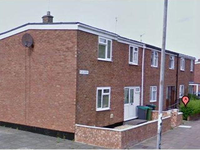 4 bedroom terraced house to rent