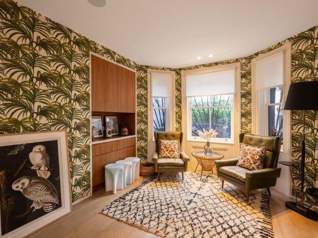 4 bedroom terraced house to rent