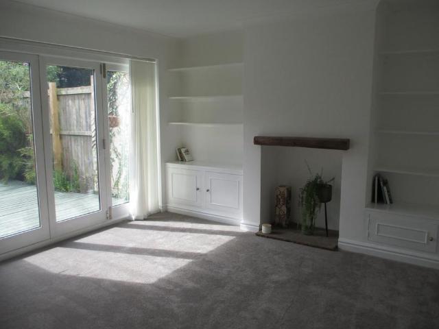 4 bedroom terraced house to rent