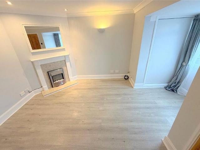 4 bedroom terraced house to rent