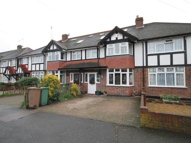 4 bedroom terraced house to rent