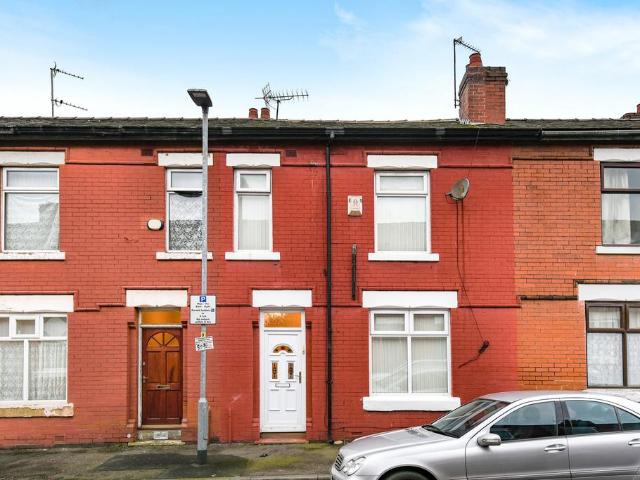 4 bedroom terraced house to rent