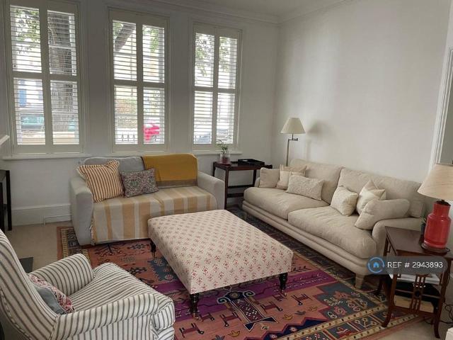 4 bedroom terraced house to rent
