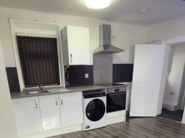 4 bedroom terraced house to rent