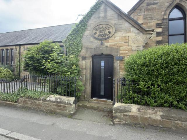 4 bedroom terraced house to rent