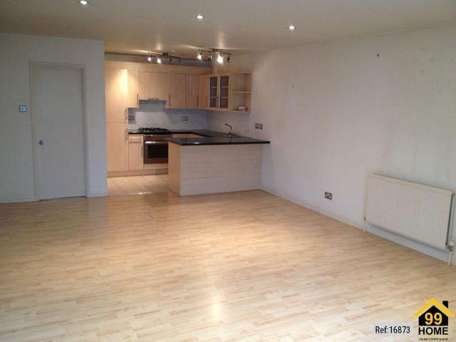 4 bedroom terraced house to rent