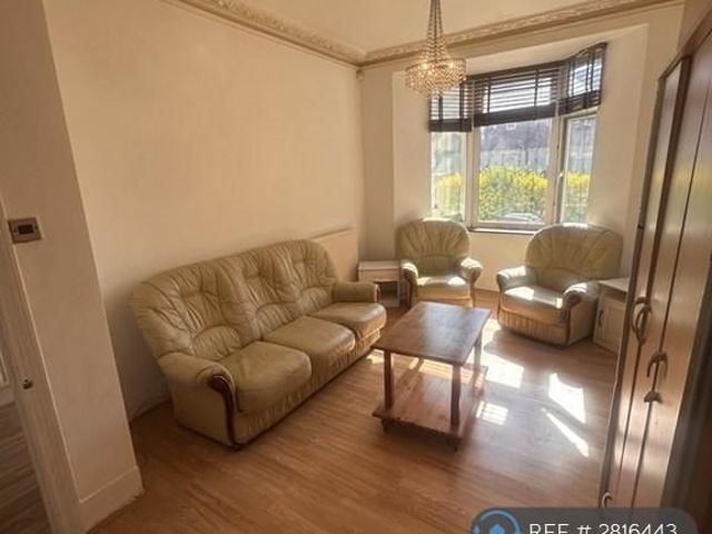 4 bedroom terraced house to rent