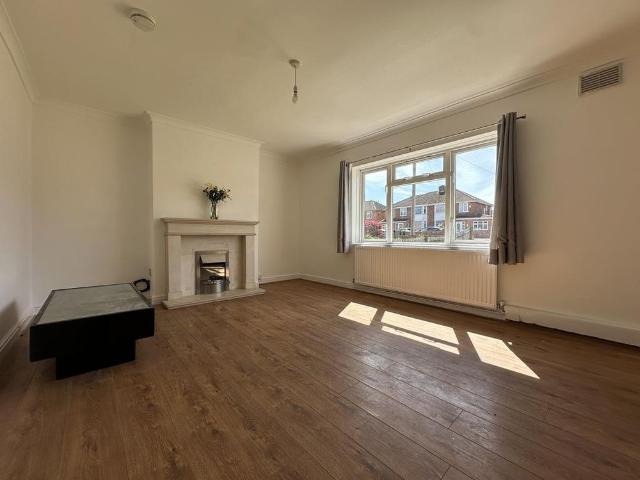 4 bedroom terraced house to rent