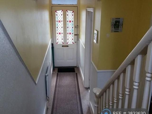 4 bedroom terraced house to rent