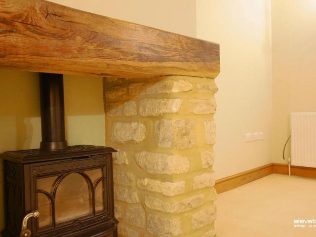 4 bedroom terraced house to rent