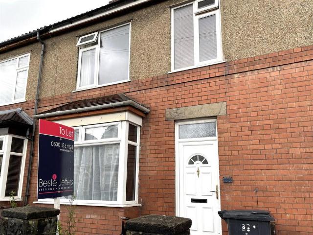 4 bedroom terraced house to rent