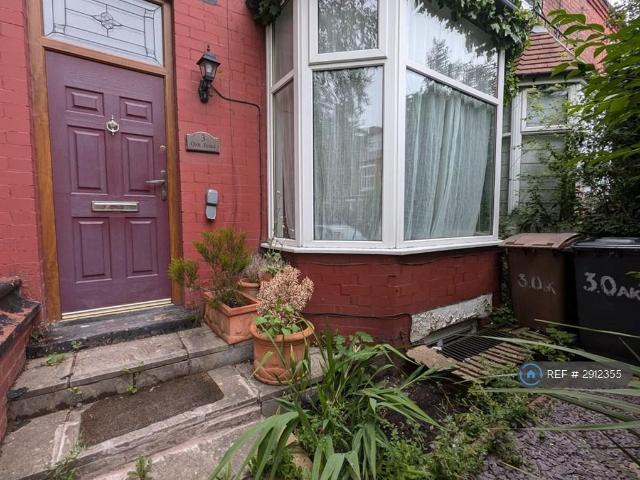 4 bedroom terraced house to rent