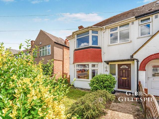 4 bedroom terraced house to rent