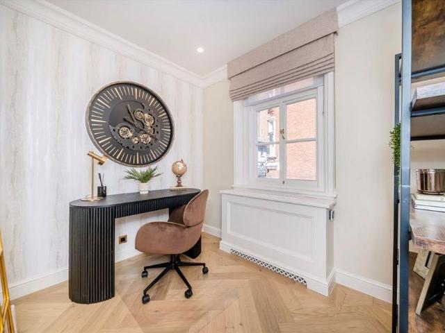 4 bedroom terraced house to rent