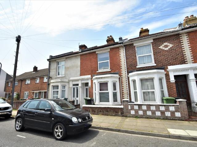 4 bedroom terraced house to rent