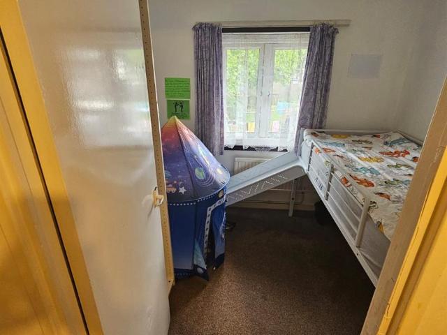 4 bedroom terraced house to rent