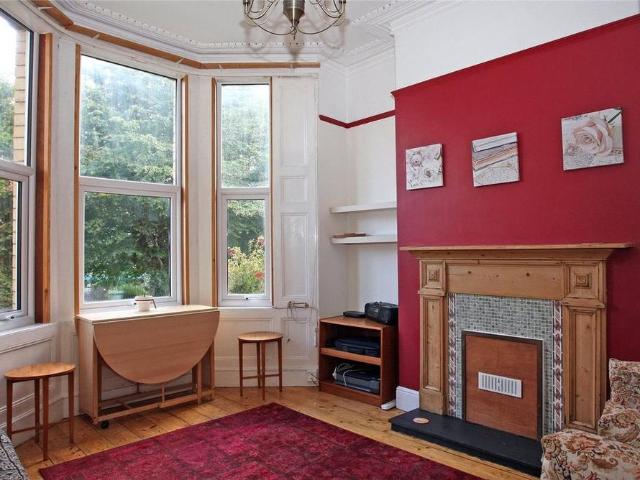 4 bedroom terraced house to rent