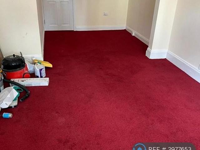 4 bedroom terraced house to rent