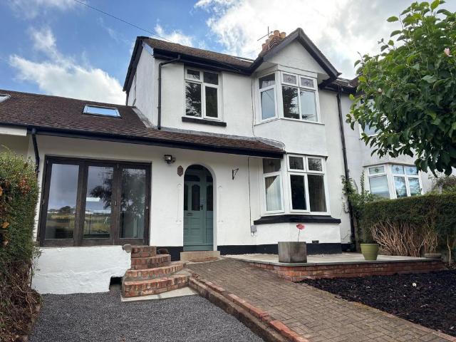 4 bedroom terraced house to rent