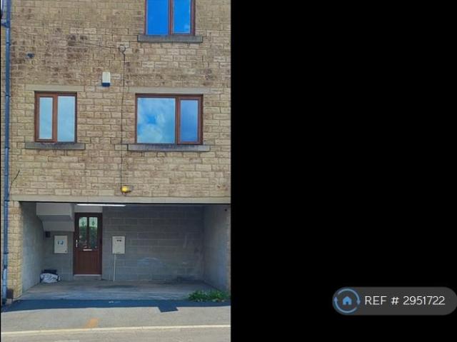 4 bedroom terraced house to rent