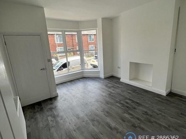 4 bedroom terraced house to rent