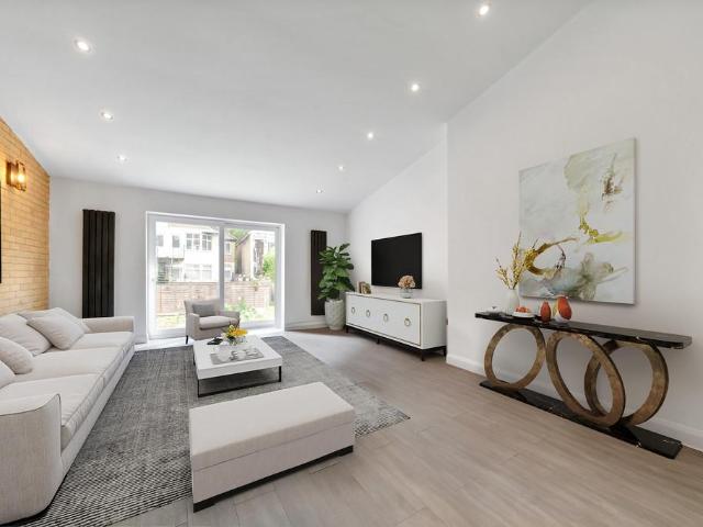 4 bedroom terraced house to rent