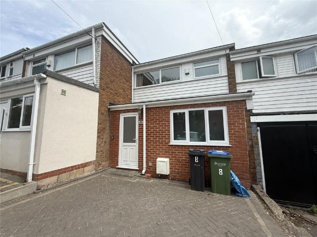 4 bedroom terraced house to rent