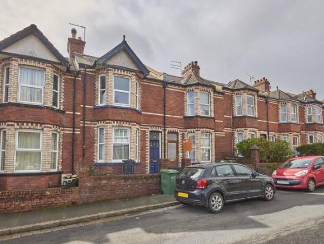 4 bedroom terraced house to rent
