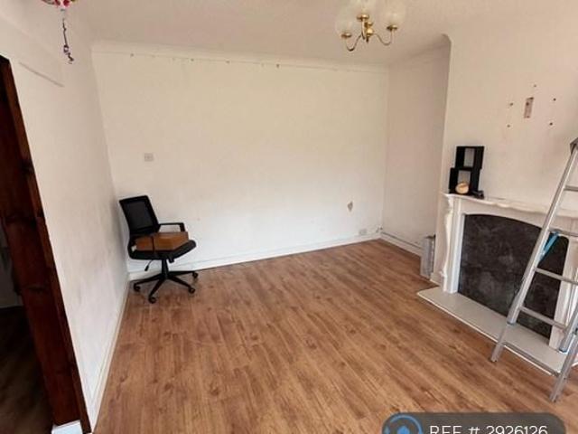 4 bedroom terraced house to rent