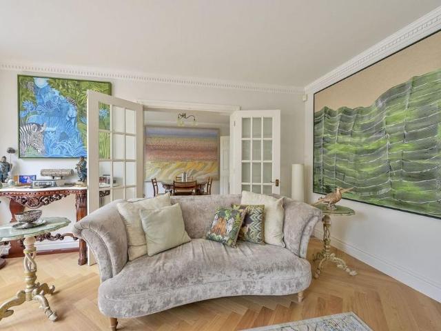 4 bedroom terraced house to rent