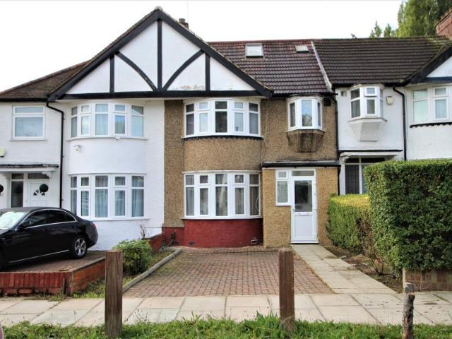 4 bedroom terraced house to rent