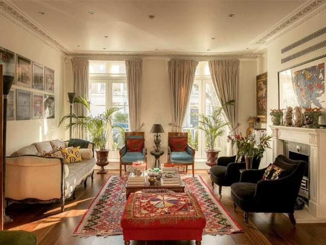 4 bedroom terraced house to rent
