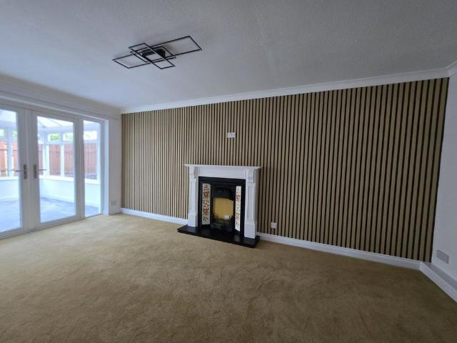 4 bedroom terraced house to rent
