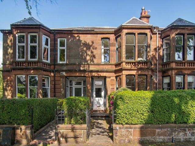 4 bedroom terraced house to rent