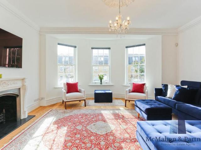 4 bedroom terraced house to rent