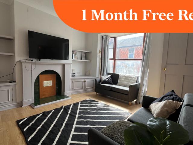 4 bedroom terraced house to rent