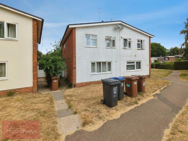 4 bedroom terraced house to rent