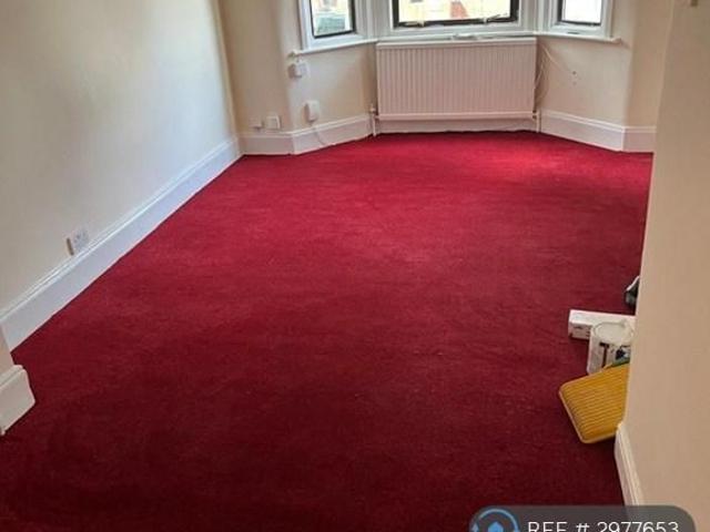 4 bedroom terraced house to rent