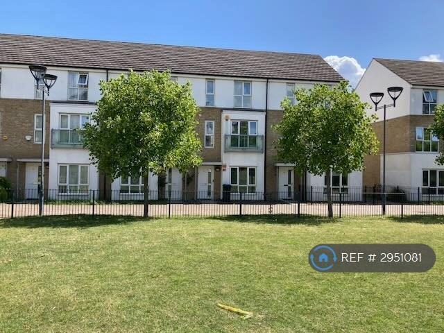 4 bedroom terraced house to rent
