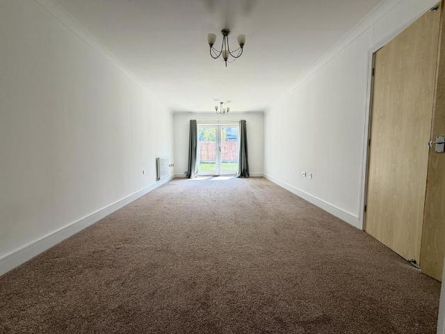 4 bedroom terraced house to rent