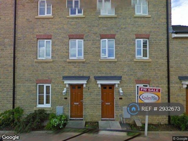 4 bedroom terraced house to rent
