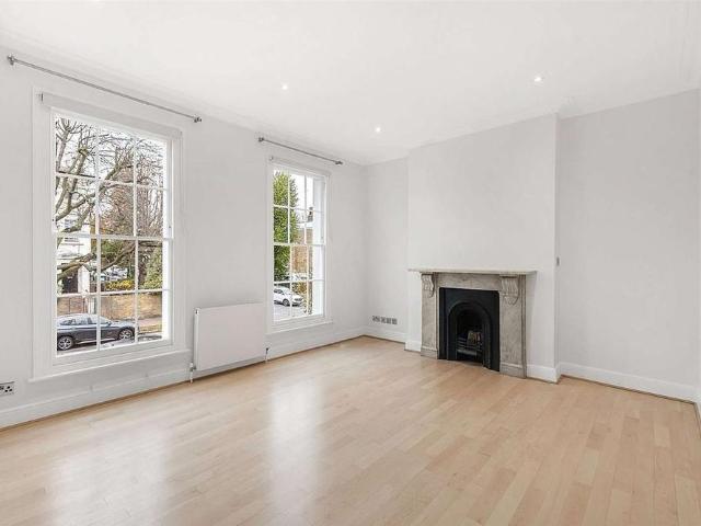 4 bedroom terraced house to rent