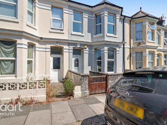 4 bedroom terraced house to rent