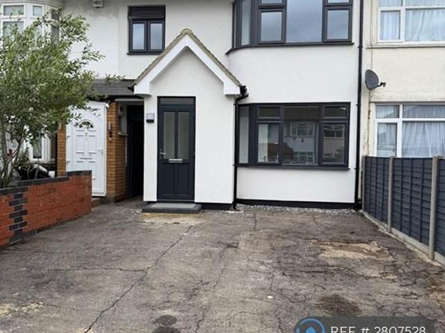 4 bedroom terraced house to rent