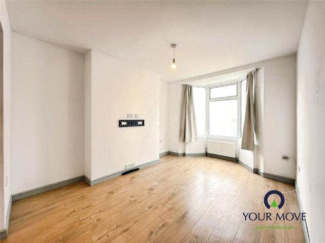 4 bedroom terraced house to rent