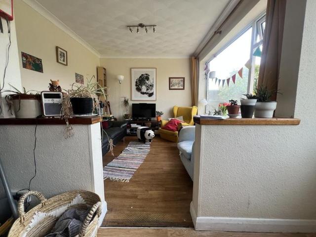 4 bedroom terraced house to rent