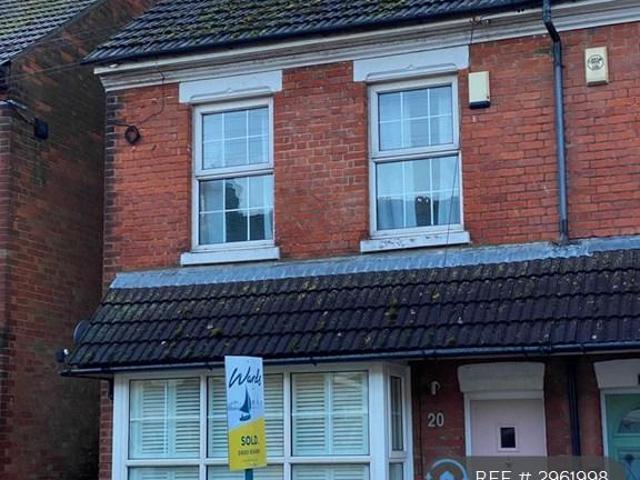 4 bedroom terraced house to rent