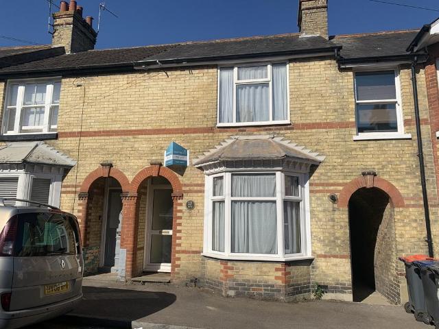 4 bedroom terraced house to rent