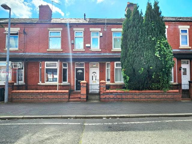 4 bedroom terraced house to rent